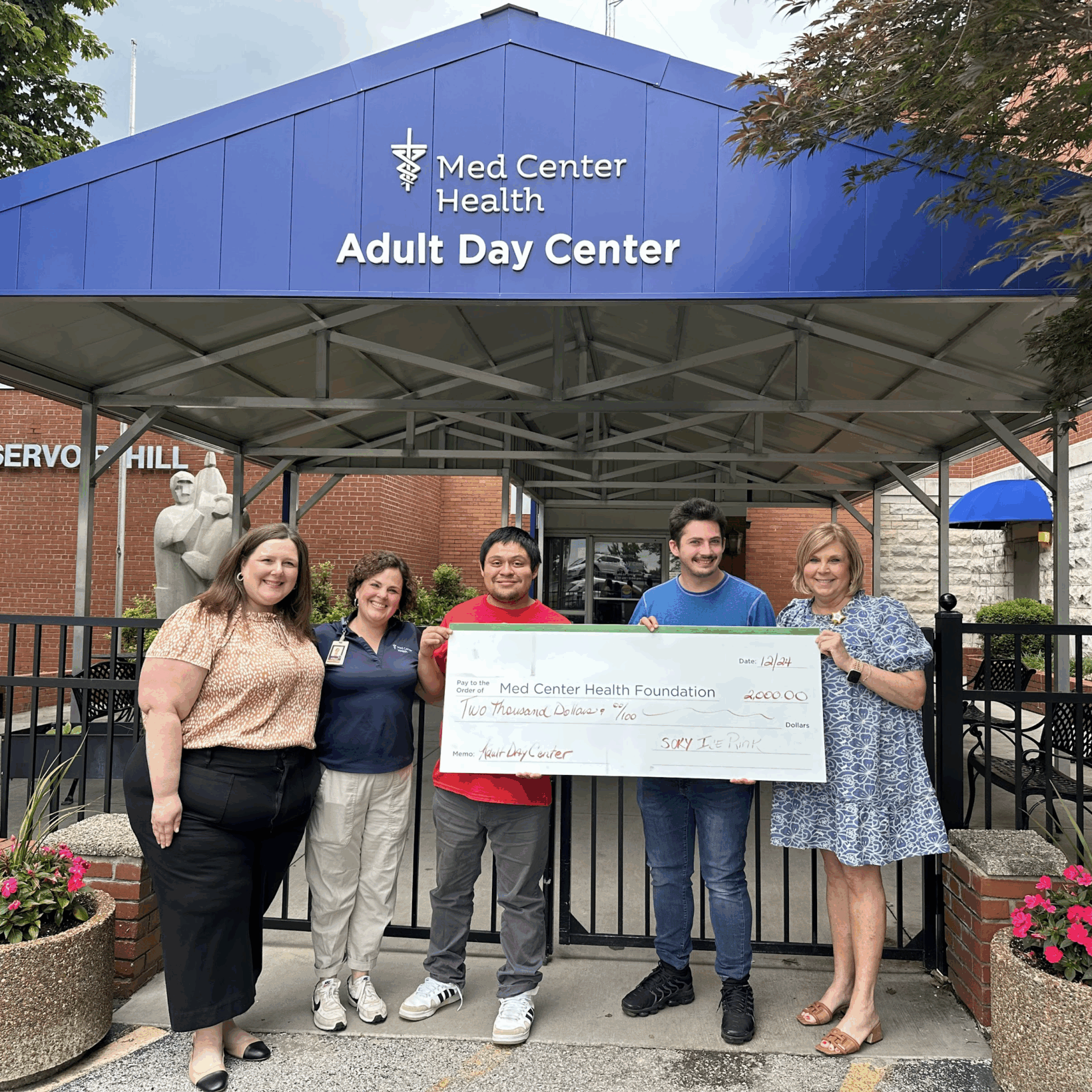 Festival of Trees donates to Adult Day Center – Med Center Health