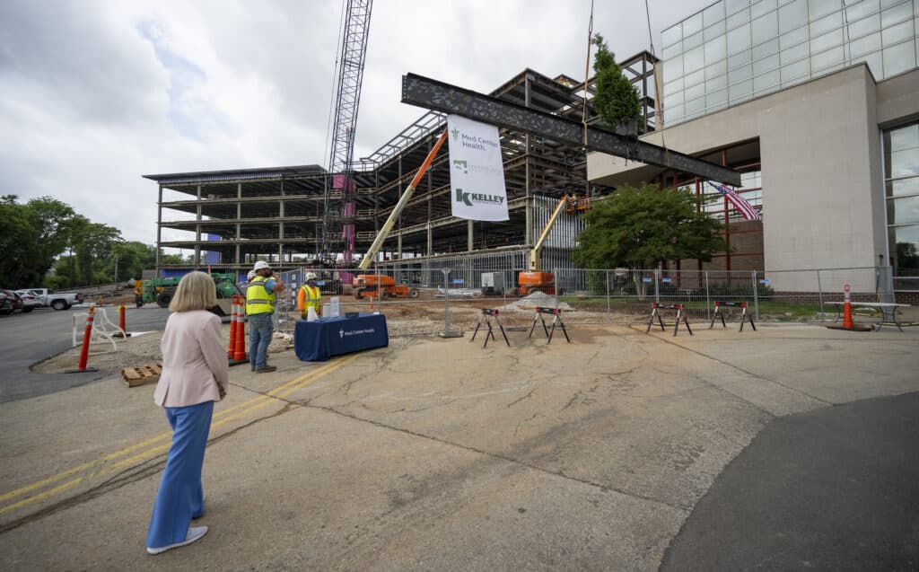 MCH reaches construction milestone with High Street Tower beam raising ...